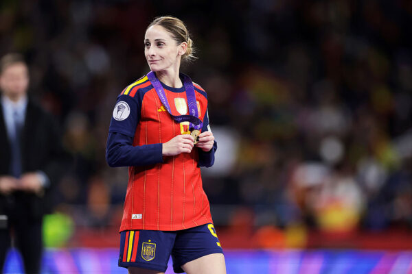 Spanish Soccer Star Esther González And Her Wife Share Adorable First ...